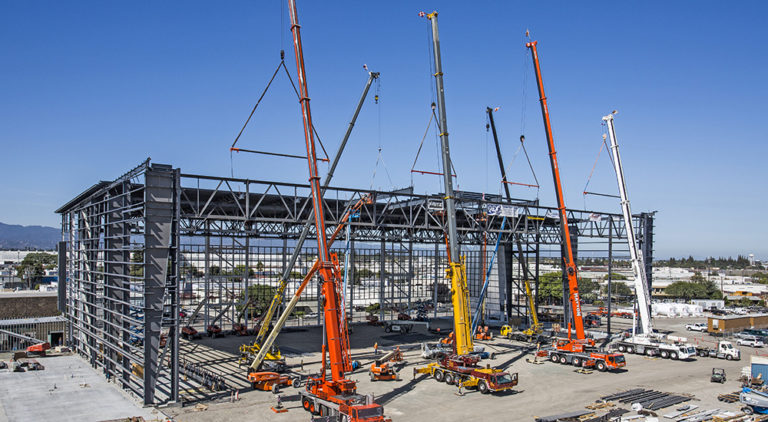 Signature Flight Support Hangar - Nucor Building Systems