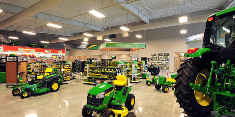 Agricultural Retail Metal Building | Nucor Building Systems