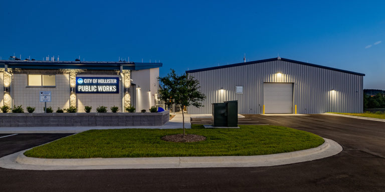 Hollister Police Maintenance Building | Nucor Building Systems